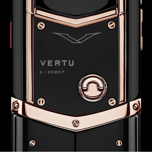 Vertu Signature RED GOLD ULTIMATE BLACK 2GB RAM 16GB ROM luxury Phone